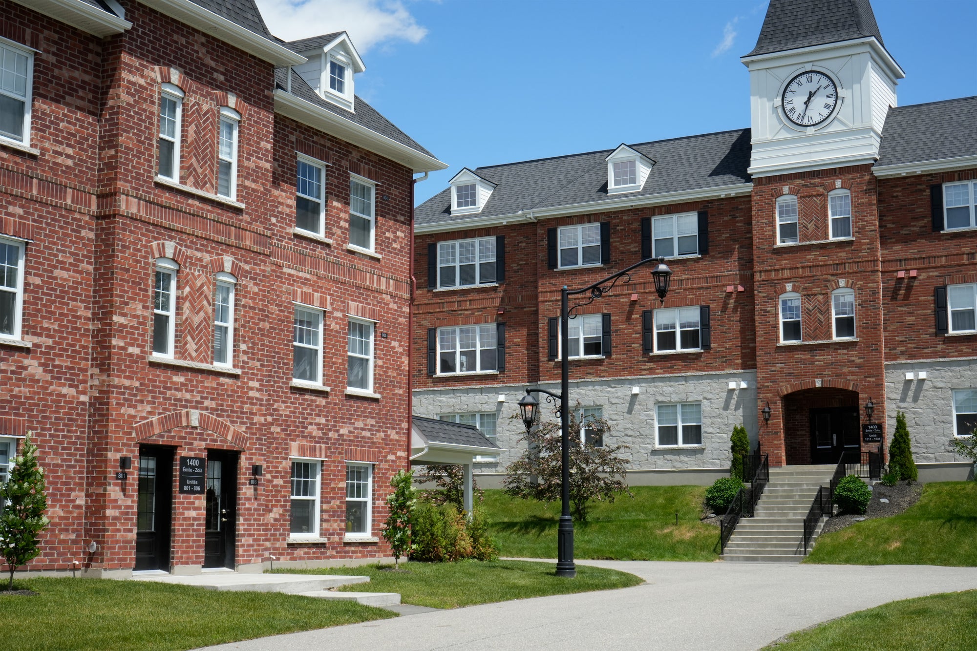 Commercial - Florence - Poteau [FL10] – SNOC